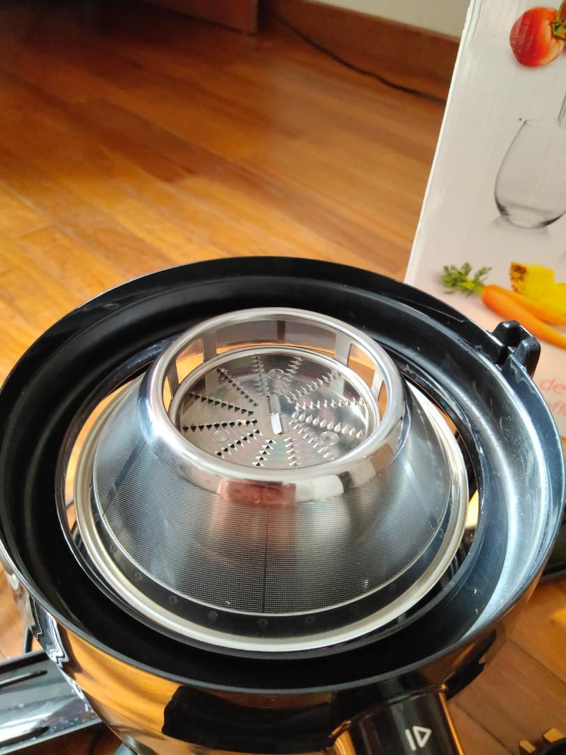 Philips juicer quick clean - new HR1832/00, TV & Home Appliances ...