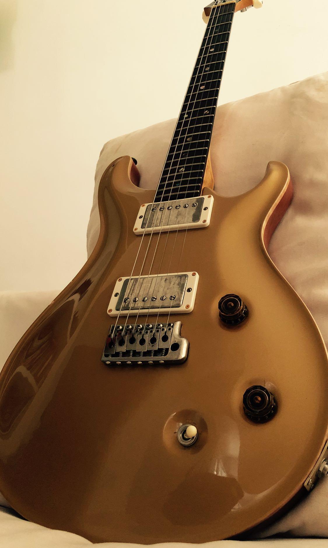 Prs ce22 suhr custom gibson goldtop les paul, Hobbies & Toys, Music ...