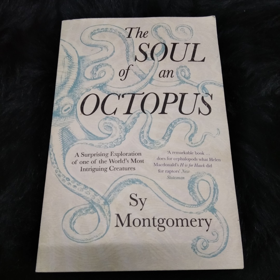The Soul of an Octopus by Sy Montgomery, Hobbies & Toys, Books ...