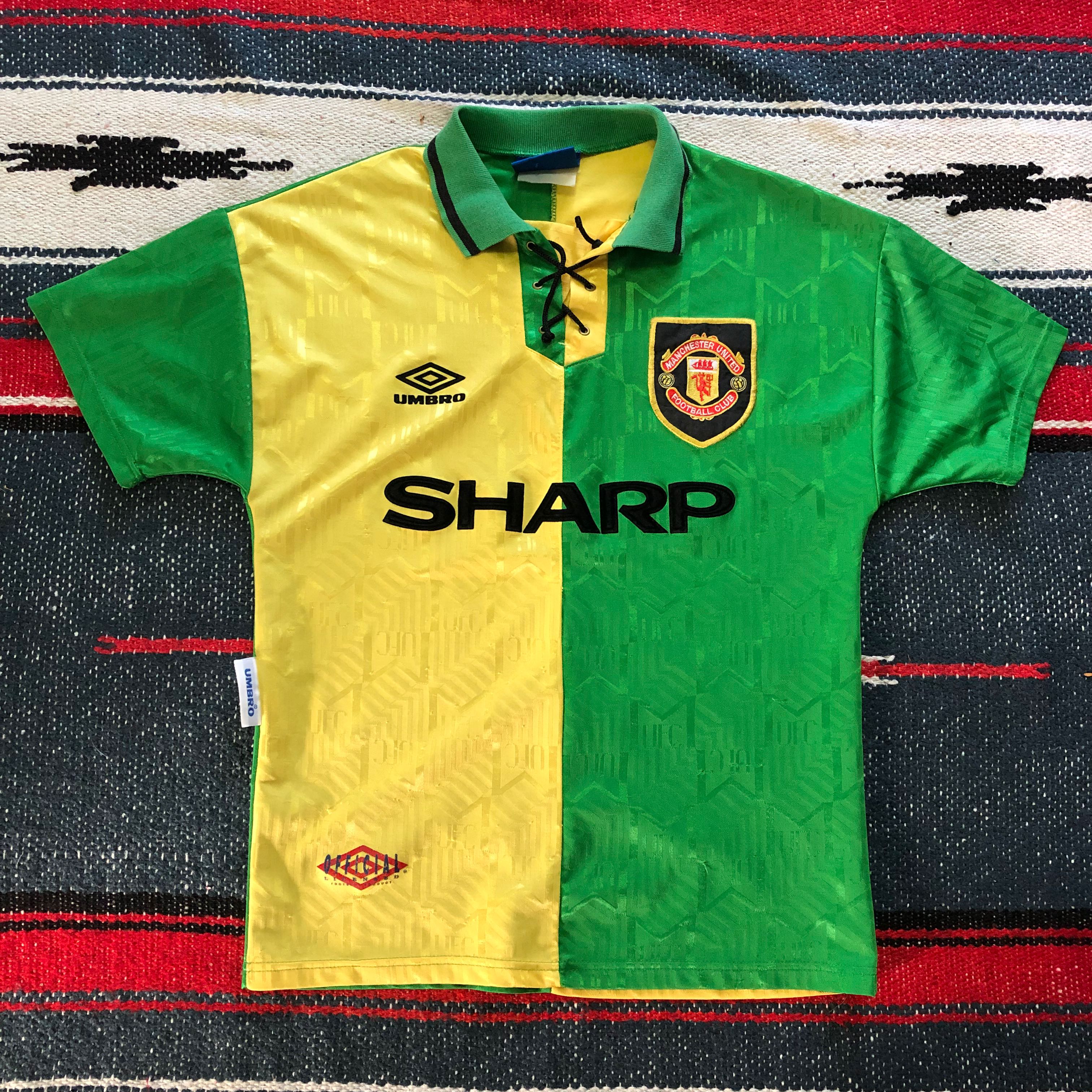 Vintage Manchester United Football Jersey Shirt Mens Fashion Tops