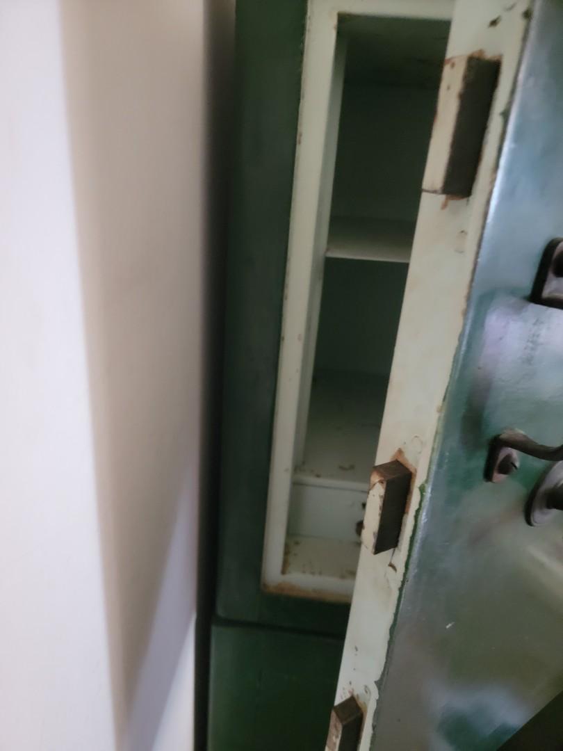 Antique Safe - Thomas Withers & Sons, Furniture & Home Living, Security ...