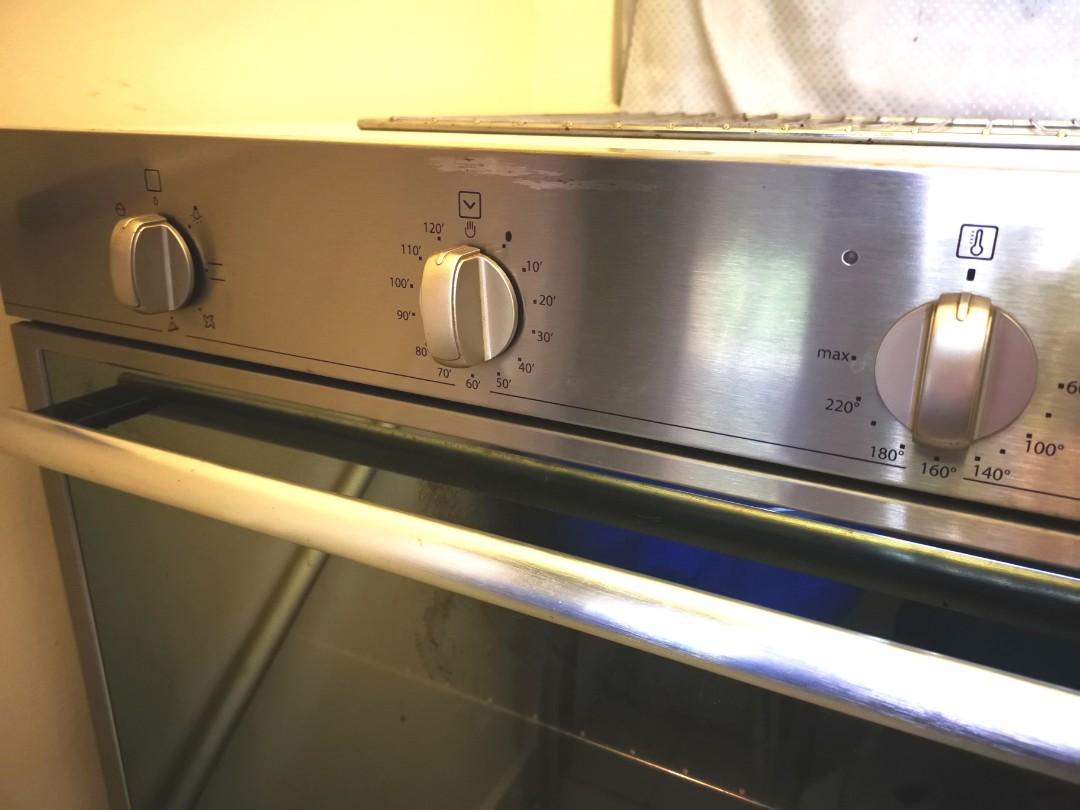 Ariston Built-in Oven with wooden casing, TV & Home Appliances, Kitchen ...