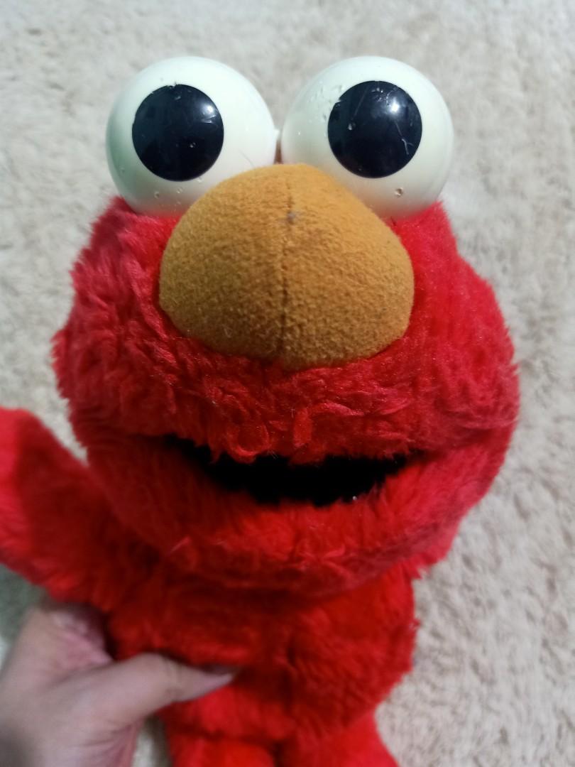 BATTERY-OPERATED TALKING ELMO OF SESAME STREET (16 to 17 inches), Hobbies & Toys, Toys & Games ...