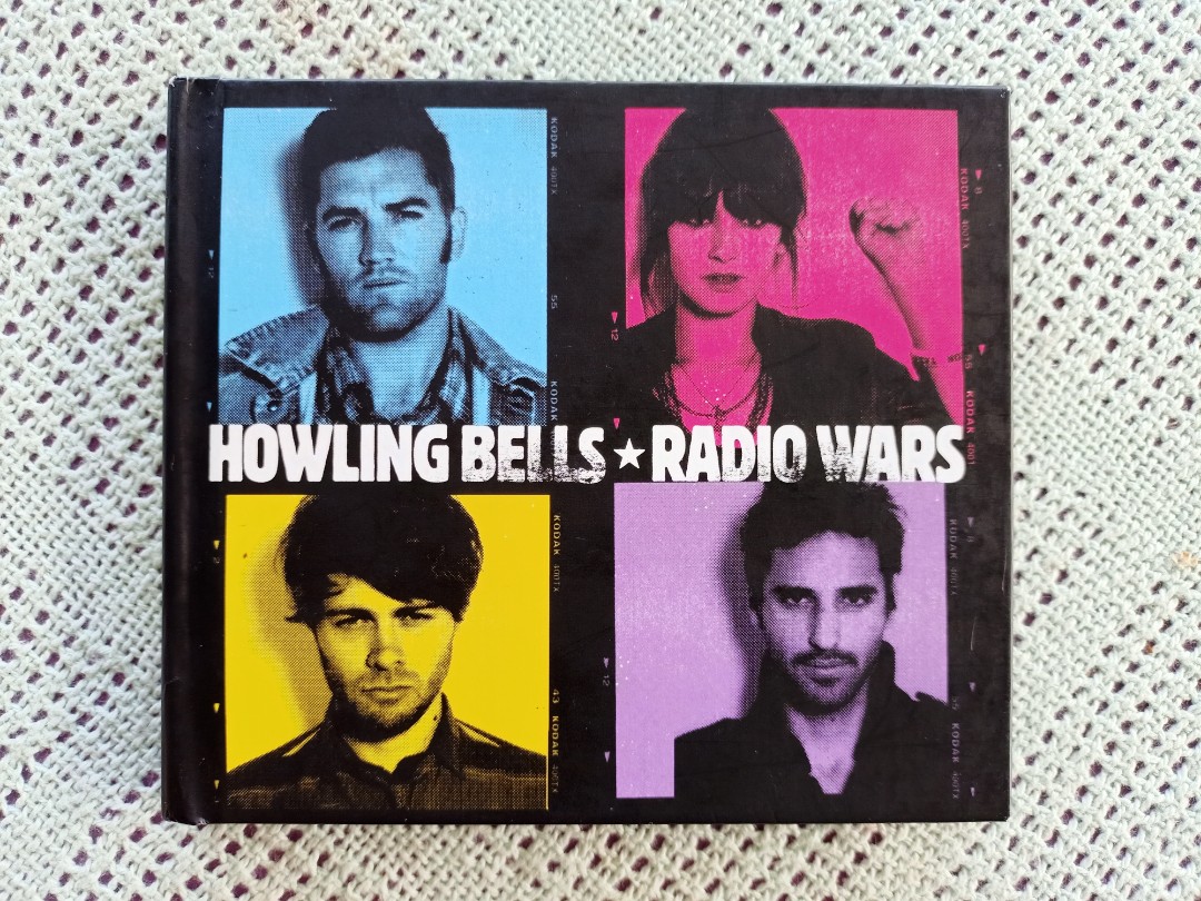 CD Howling Bells : radio wars, Hobbies & Toys, Music & Media, CDs ...