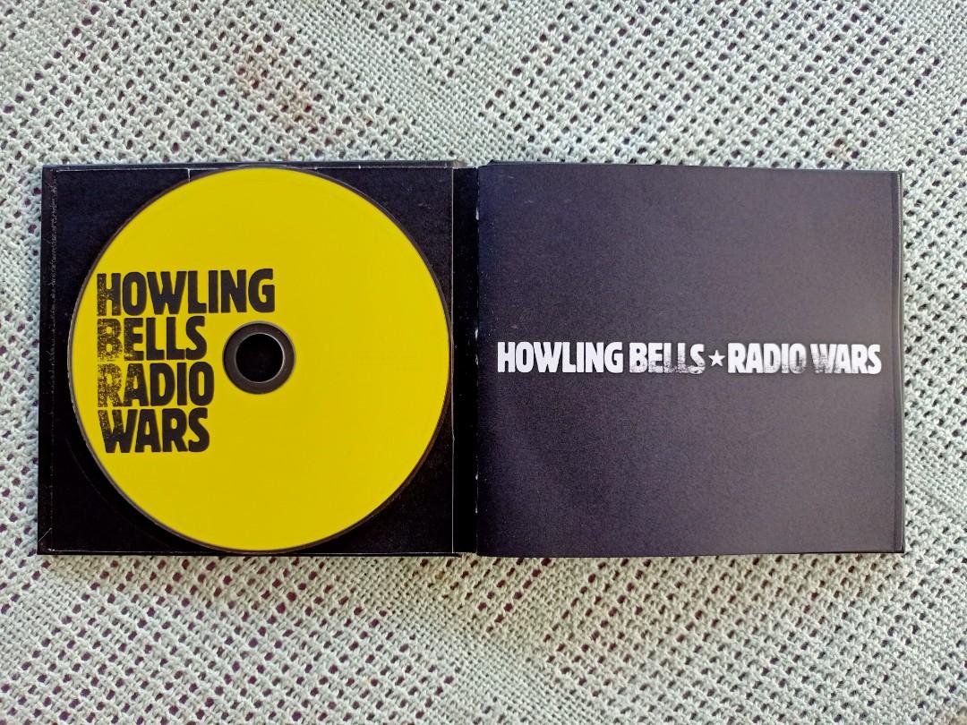 CD Howling Bells : radio wars, Hobbies & Toys, Music & Media, CDs ...