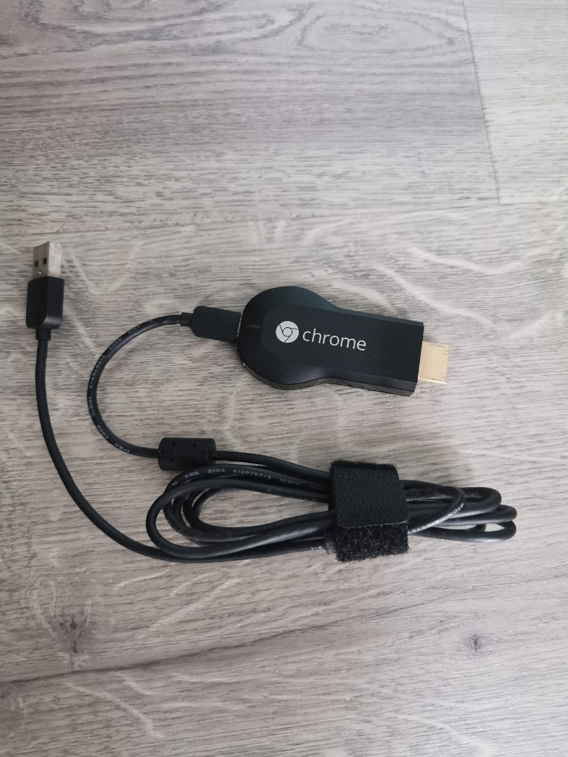 Chromecast Gen 1, Mobile Phones & Gadgets, Other Gadgets on Carousell