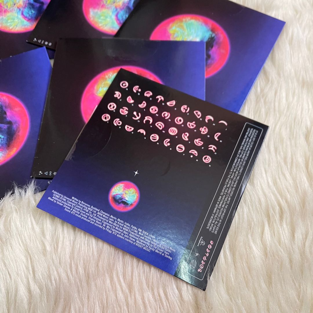 Coldplay BTS CD epiphane edition, Hobbies & Toys, Music & Media, CDs ...