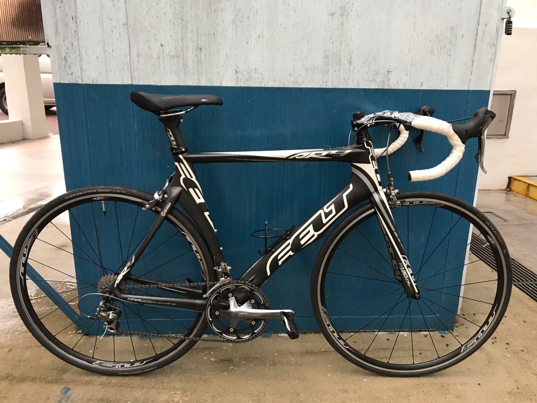Felt AR4 Aero full carbon road bike Shimano Ultegra, Sports Equipment, Bicycles & Parts ...