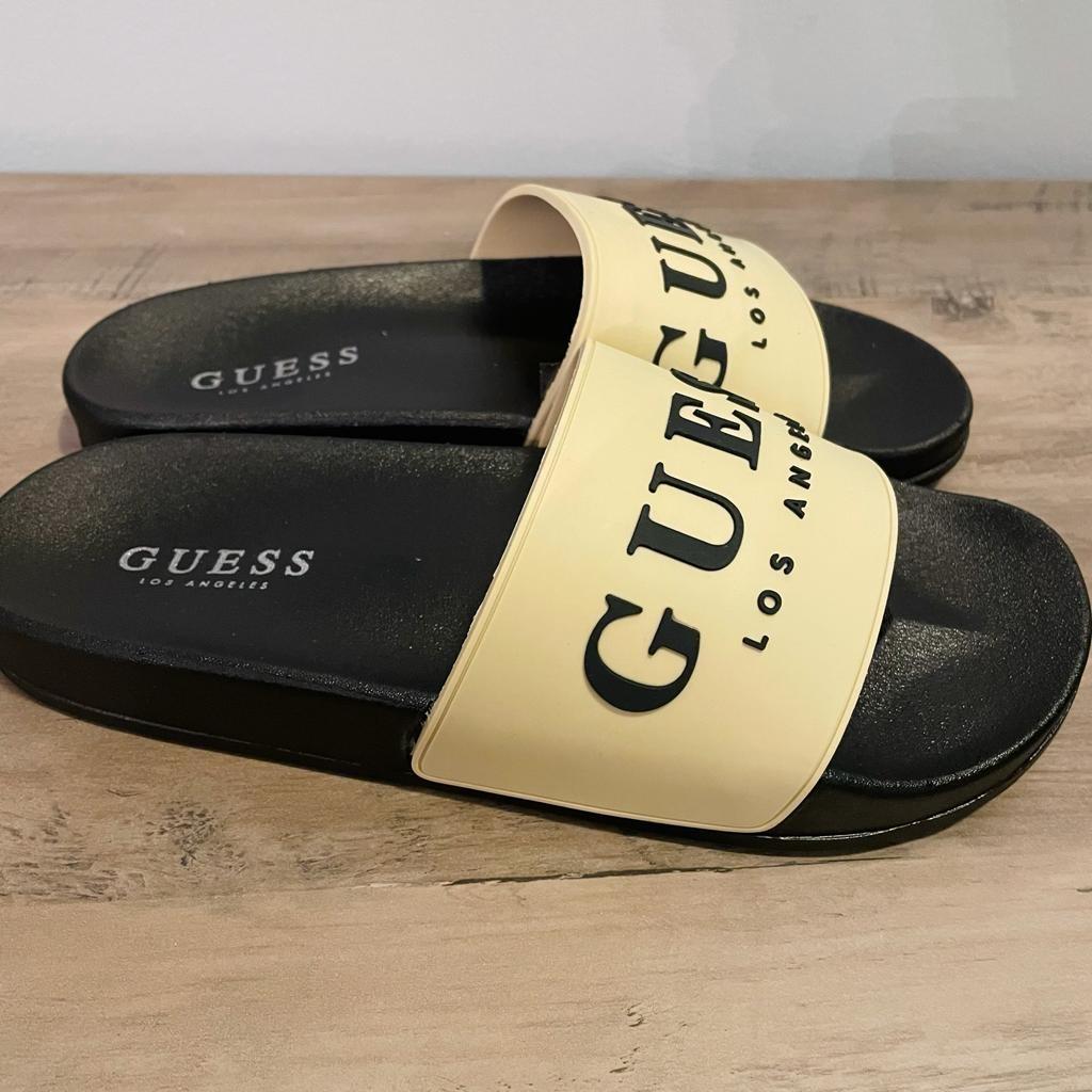 Guess Slides, Women's Fashion, Footwear, Flats & Sandals on Carousell