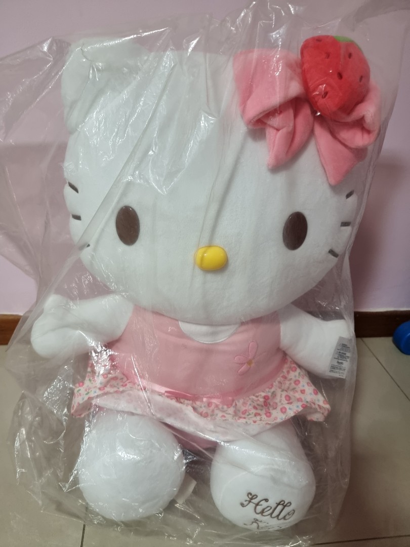 Hello kitty doll, Babies & Kids, Infant Playtime on Carousell