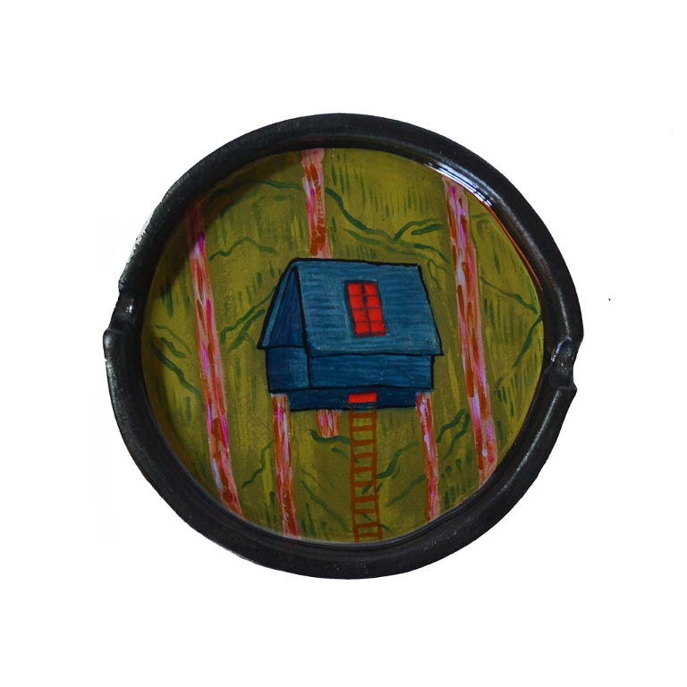 Hereditary Treehouse Ashtray, Hobbies & Toys, Stationary & Craft ...