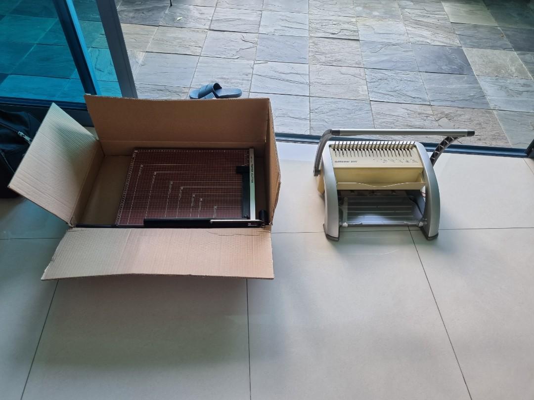 IbI Master 200 binding machine & never used paper cutter, Computers ...