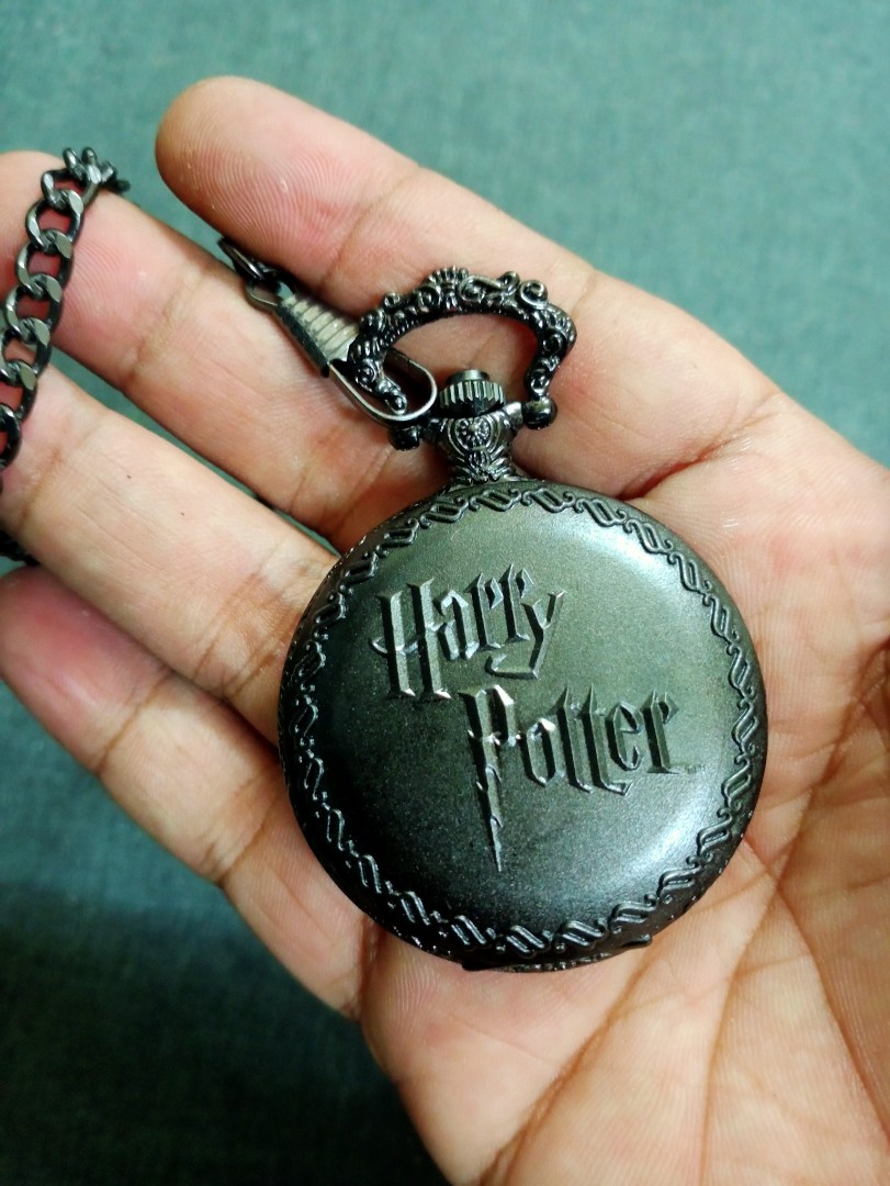 Jam poket harry potter, Hobbies & Toys, Collectibles & Memorabilia ...