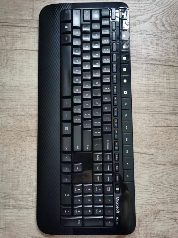 microsoft wireless keyboard and wireless mouse, Computers & Tech, Parts ...