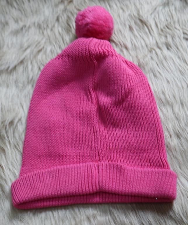 M&S Peppa Pig Bonnet, Babies & Kids, Babies & Kids Fashion on Carousell