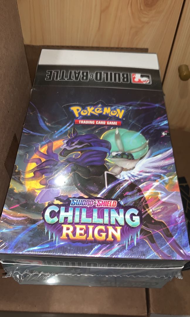 Pokemon Chilling Reign Build and Battle Box Master Carton, Hobbies ...
