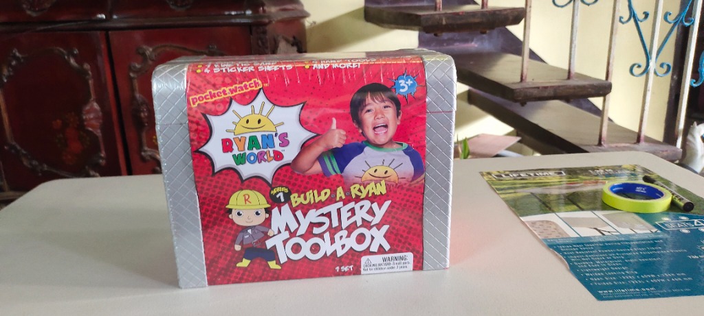 RYAN'S WORLD BUILD A RYAN MYSTERY TOOLBOX, Hobbies & Toys, Toys & Games ...