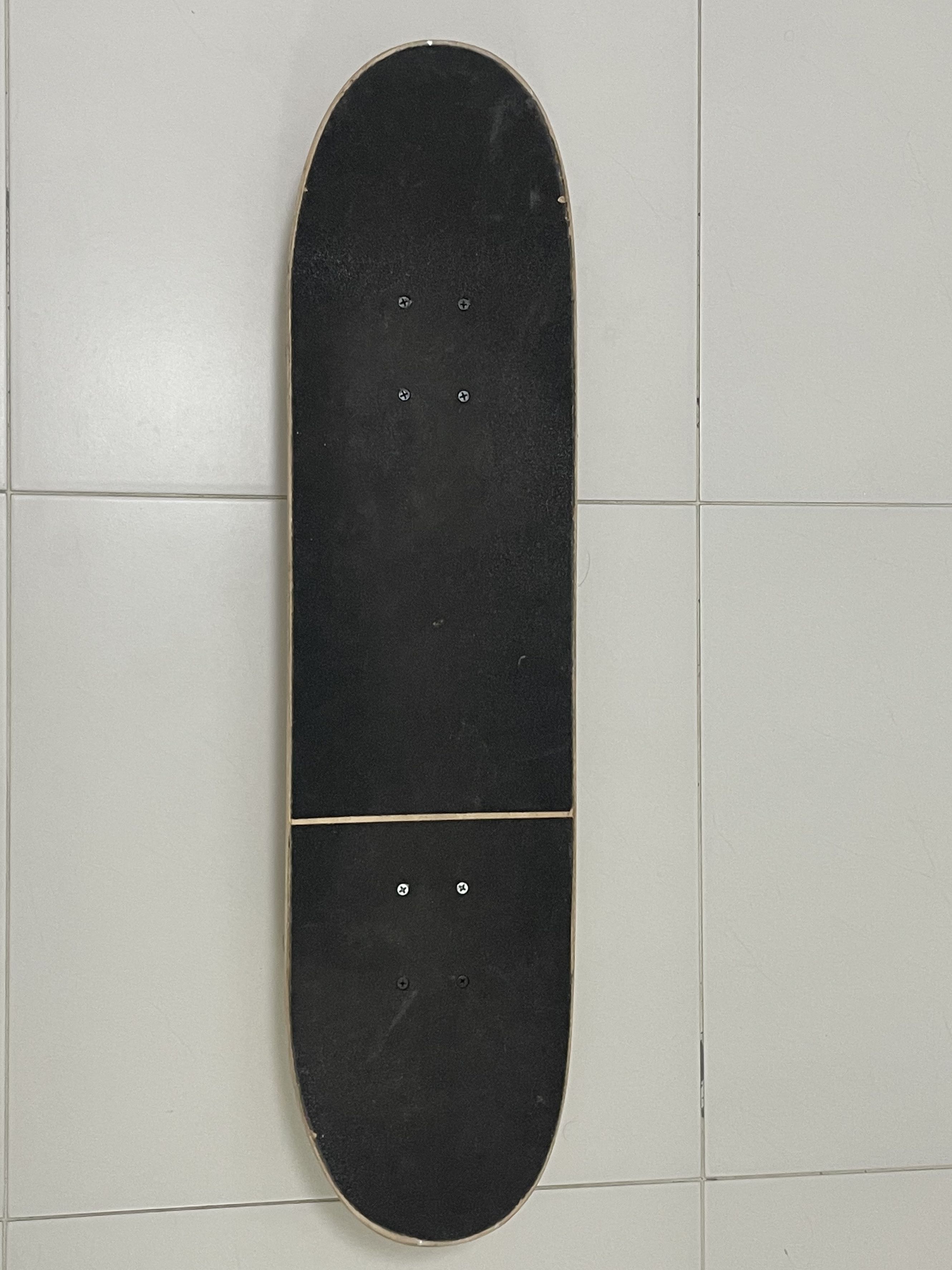Used skateboard for beginners., Sports Equipment, Sports & Games ...