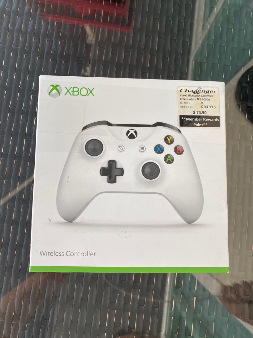 Xbox One Controller - white colour, Video Gaming, Gaming Accessories ...