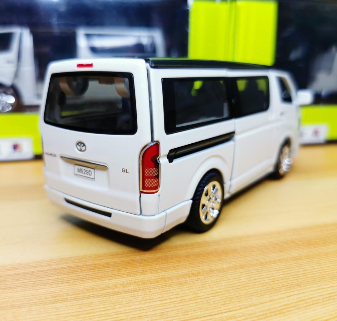 1/32 Toyota Hiace Commuter Van Diecast Scale Model Toy Car White Black ...