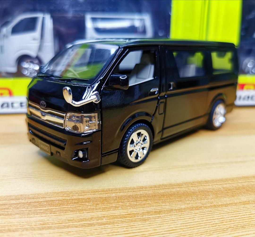 1/32 Toyota Hiace Commuter Van Diecast Scale Model Toy Car White Black ...