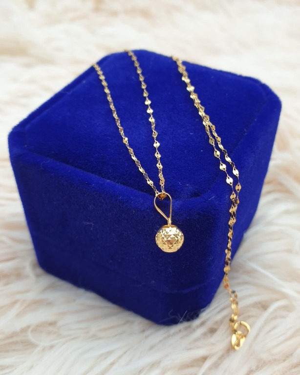 18KSDG Superlight Ball Center Charm 18", Women's Fashion, Jewelry ...