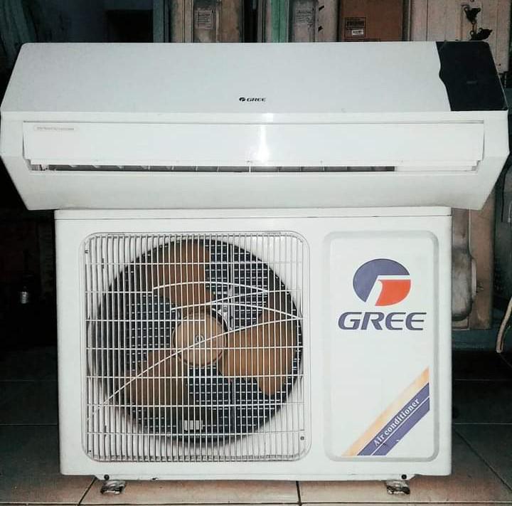AC Gree 2pk, Elektronik, Lainnya di Carousell