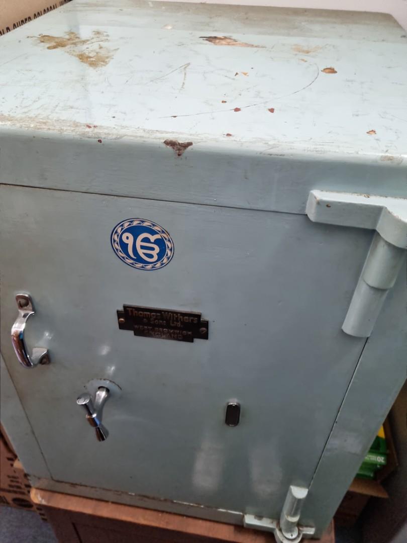 Antique 1940s Thomas Withers and Sons Cast Iron Safe (Repainted ...
