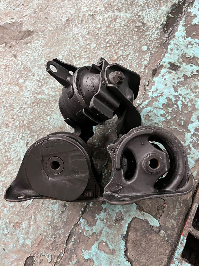 EK stock engine mounting, Car Accessories, Accessories on Carousell