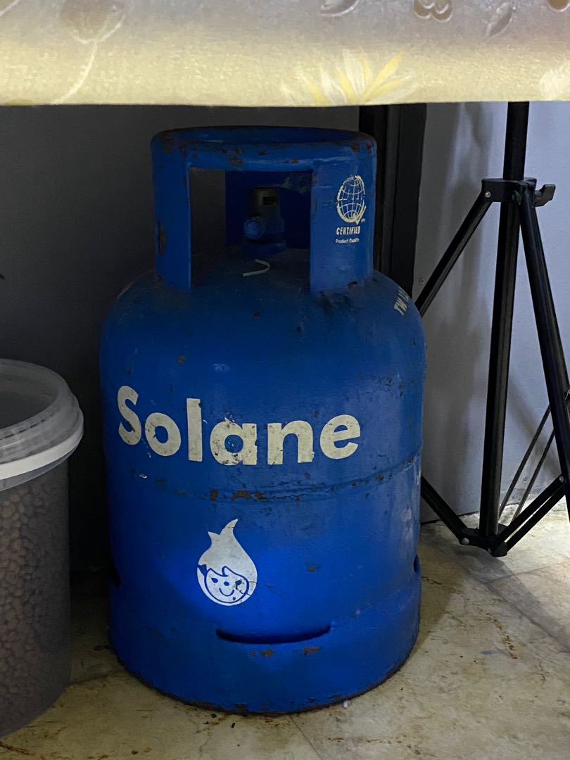 Empty Solane Gas Tank with regulator, TV & Home Appliances, Kitchen ...