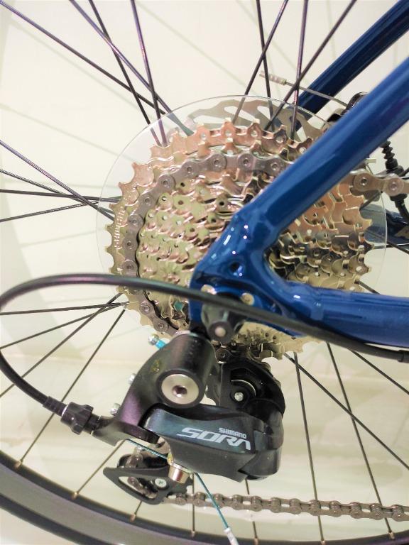 GIANT SCR Disc Road Bike, Sports Equipment, Bicycles & Parts, Bicycles ...