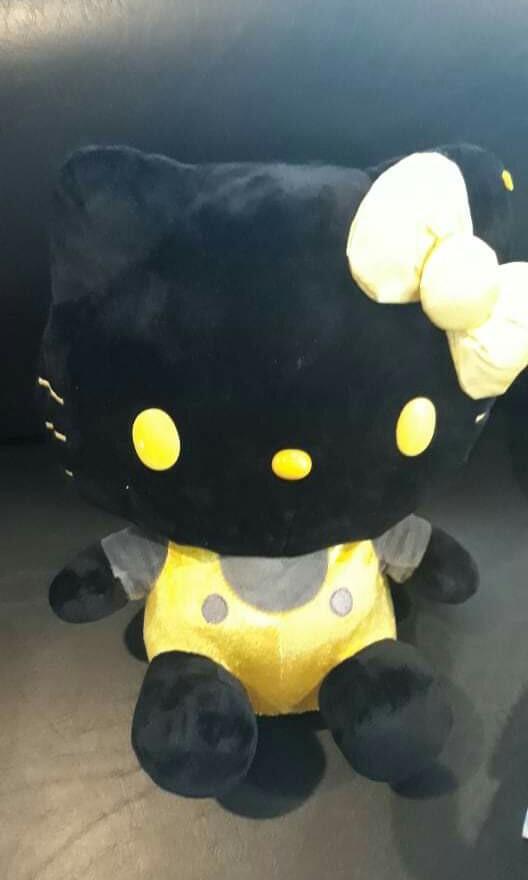 Hello Kitty Sanrio RARE Black, Hobbies & Toys, Toys & Games on Carousell