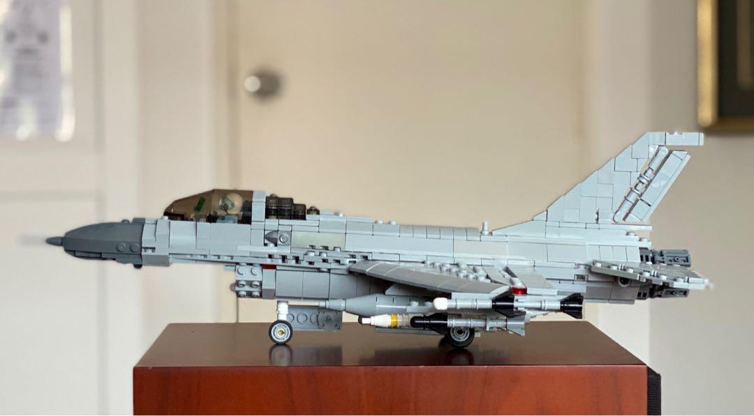 Lego F-16, Hobbies & Toys, Toys & Games on Carousell