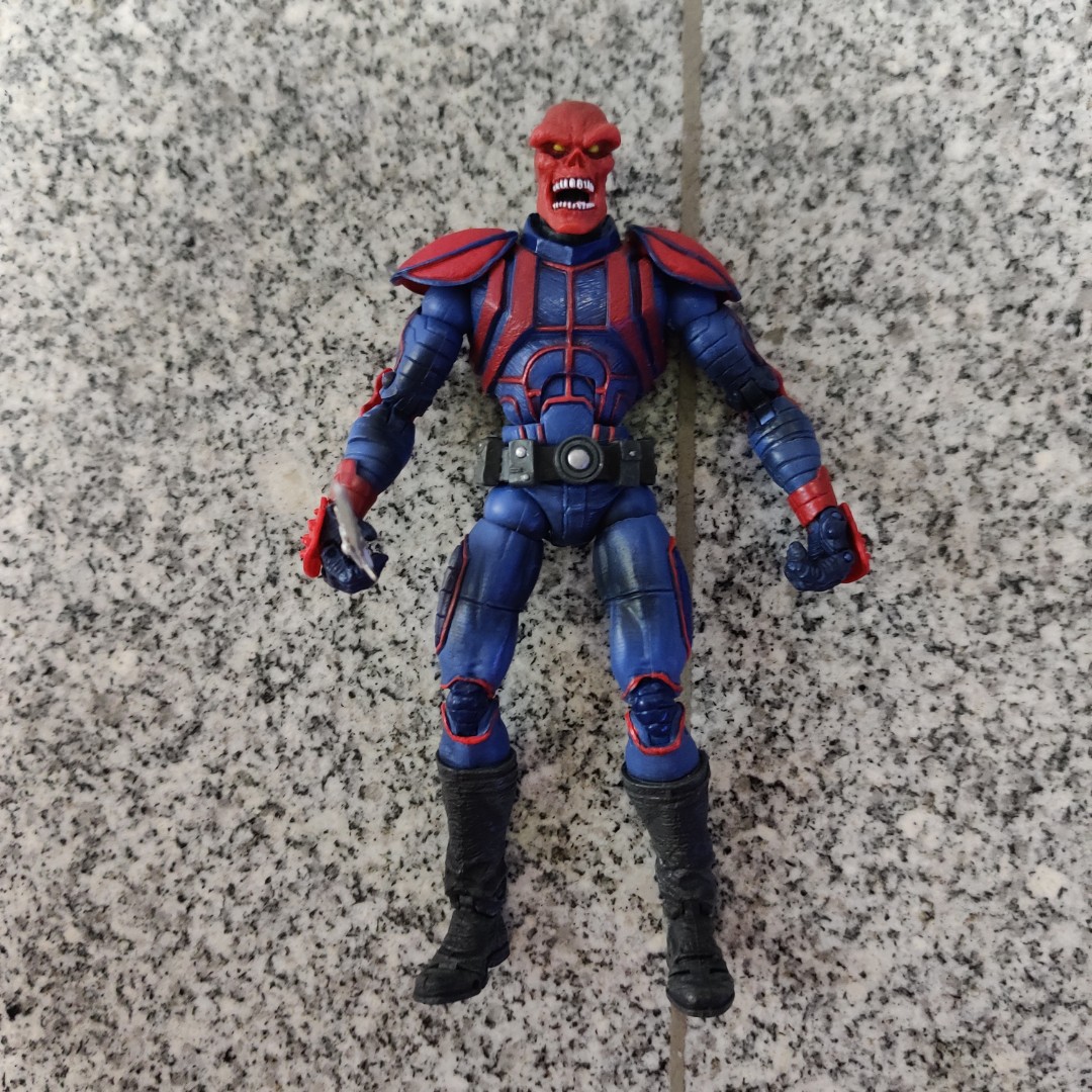 Toybiz Marvel Legends Red Skull (Face off), Hobbies & Toys, Toys ...