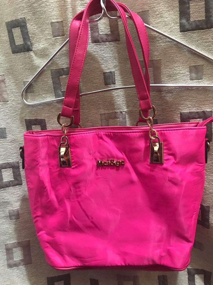 Mei&ge fuchsia pink hand sling bag 2 in 1, Women's Fashion, Bags ...