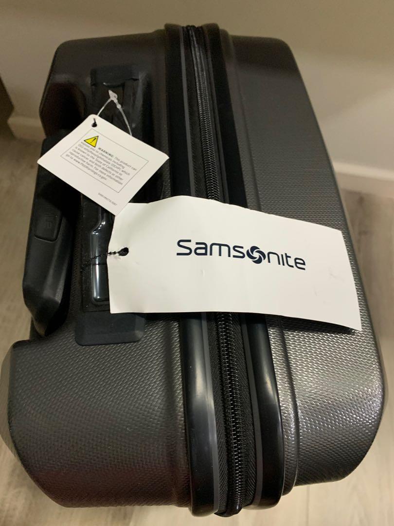 Samsonite Tech Two 20” Spinner - Dark Grey, Hobbies & Toys, Travel ...