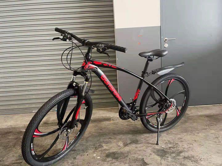 Shimano gear 21speed Mountain Bike. 26inch hybrid bicycle. Blade wheel ...