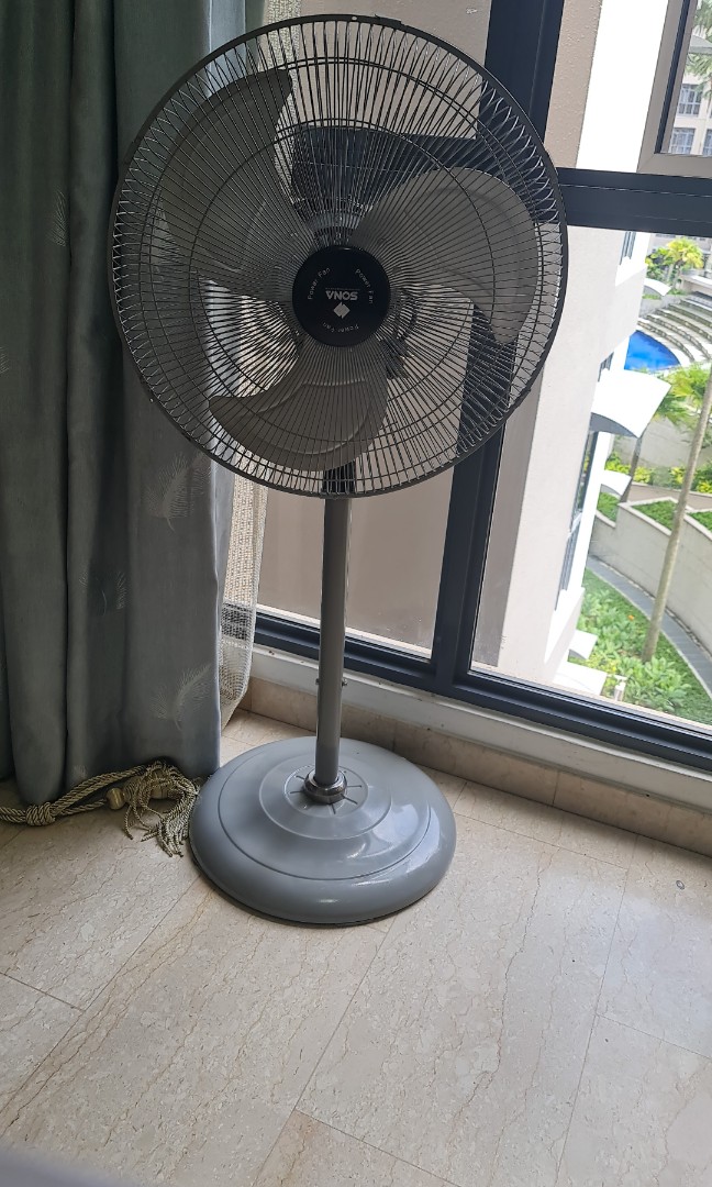 Sona metal fan, TV & Home Appliances, Electrical, Adaptors & Sockets on ...