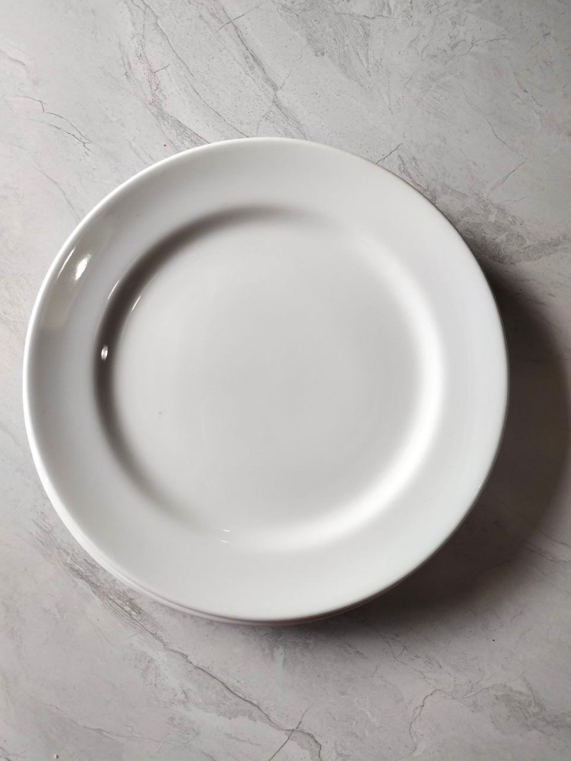White Glass Plates Claytan, Furniture & Home Living, Kitchenware ...