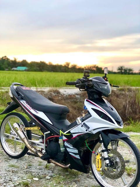 Yamaha LC 135 v1 es ori, Motorbikes on Carousell