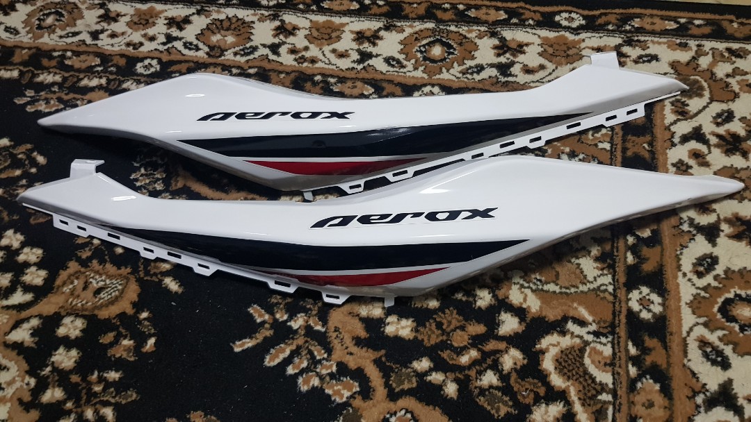 AEROX REAR Tail Cover side panel, Motorcycles, Motorcycle Accessories ...
