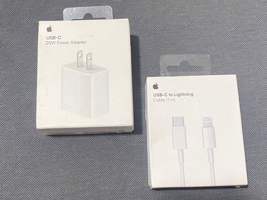 Apple iPhone Charger 20 watts adapter and Usb c to Lightning cable ...