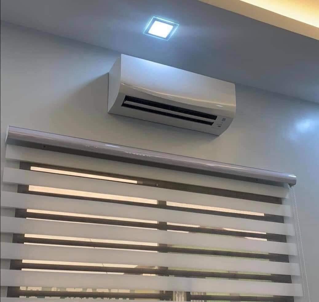 BRAND NEW FLOOR MOUNTED TYPE AIRCON FOR SALE FREE INSTALLATION CEILING ...