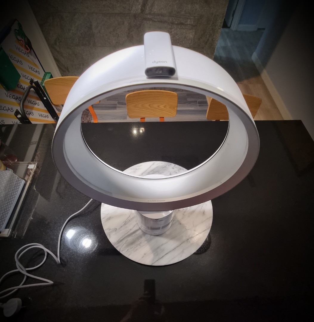 Dyson Table Fan AM06, TV & Home Appliances, Air Purifiers ...