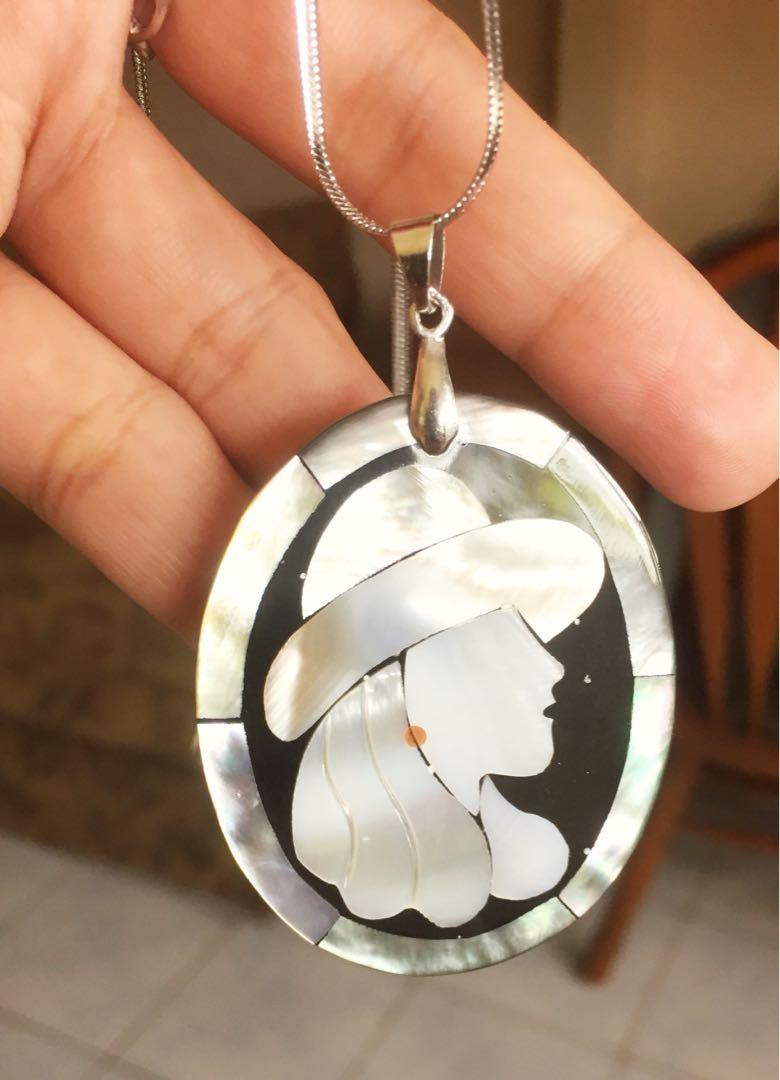 For your consideration Authentic Mother of Pearl Inlay Seashell 57mm ...