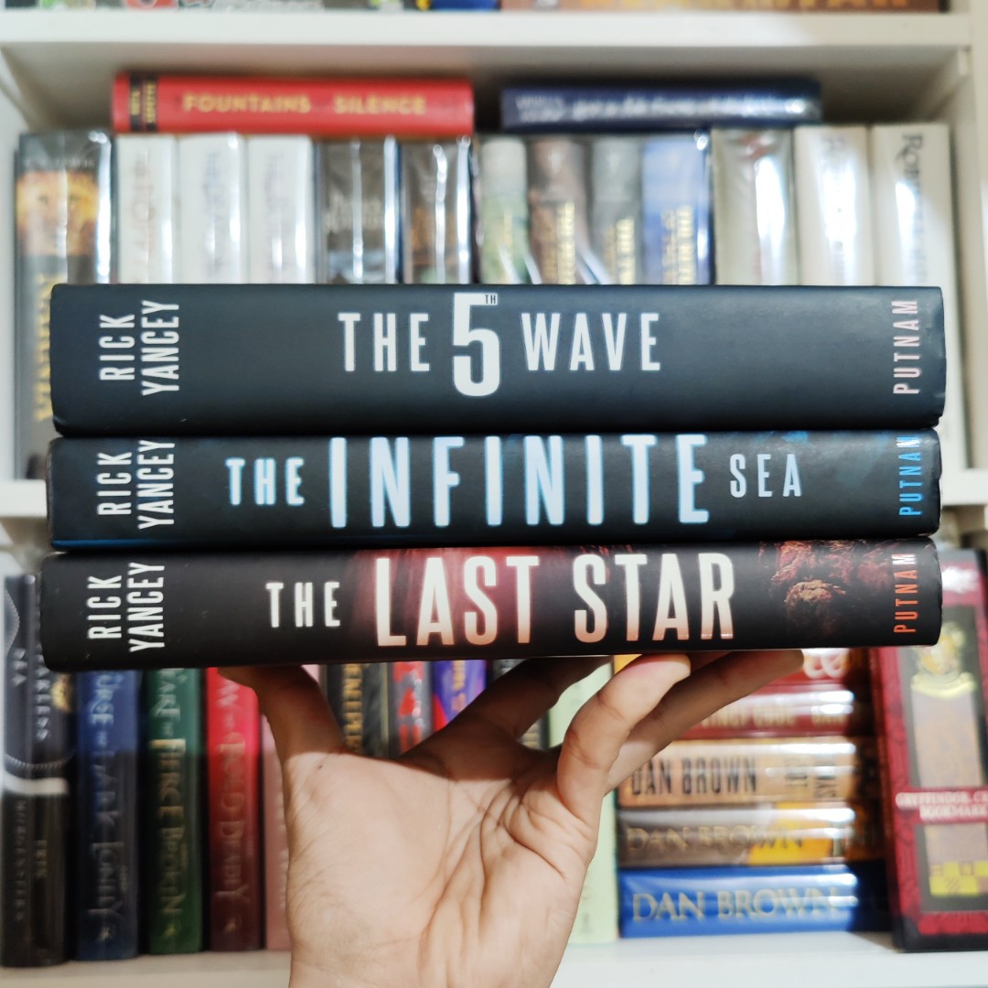 [HB] The 5th Wave Trilogy by Rick Yancey Hardbound, Hobbies & Toys ...