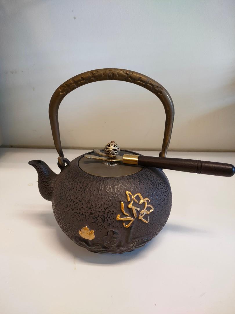Japanese Metal Teapot with Bronze Handle and Lid, Furniture & Home ...