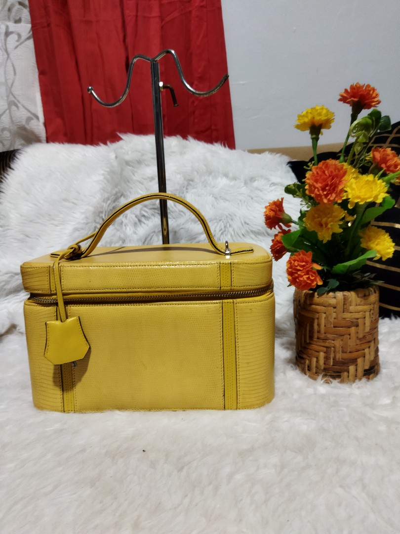 Louis Feraud box bag, Luxury, Bags & Wallets on Carousell
