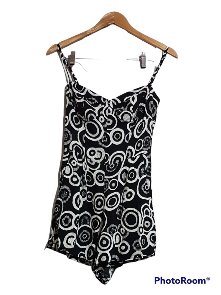 Mooloola small, Women's Fashion, Dresses & Sets, Rompers on Carousell