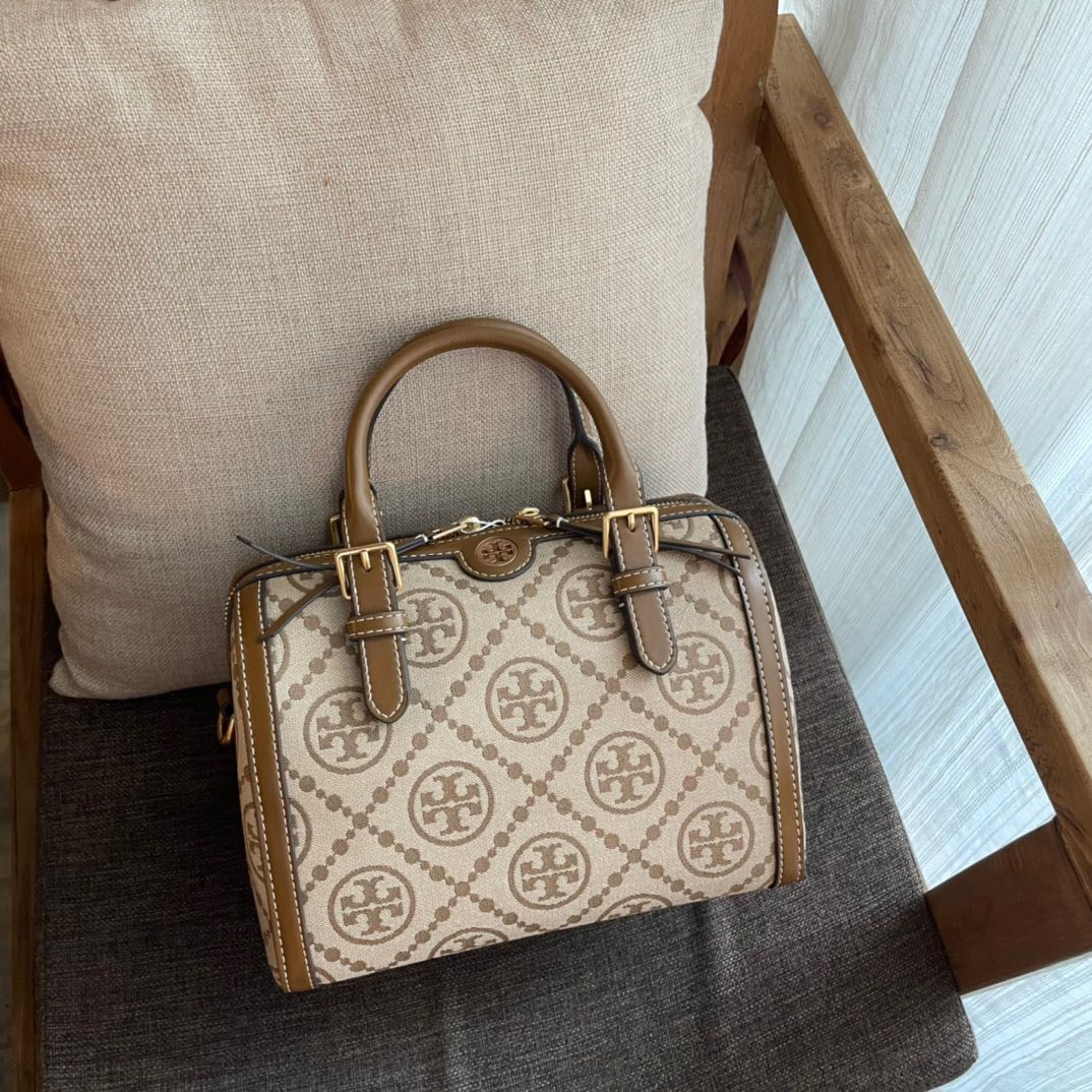 New Tory Burch TB T monogram duffle bag brown, Women's Fashion, Bags ...
